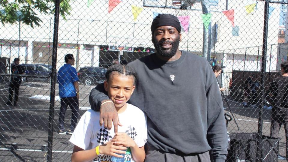 Alexandra Park celebrates new basketball court | Toronto Community Housing